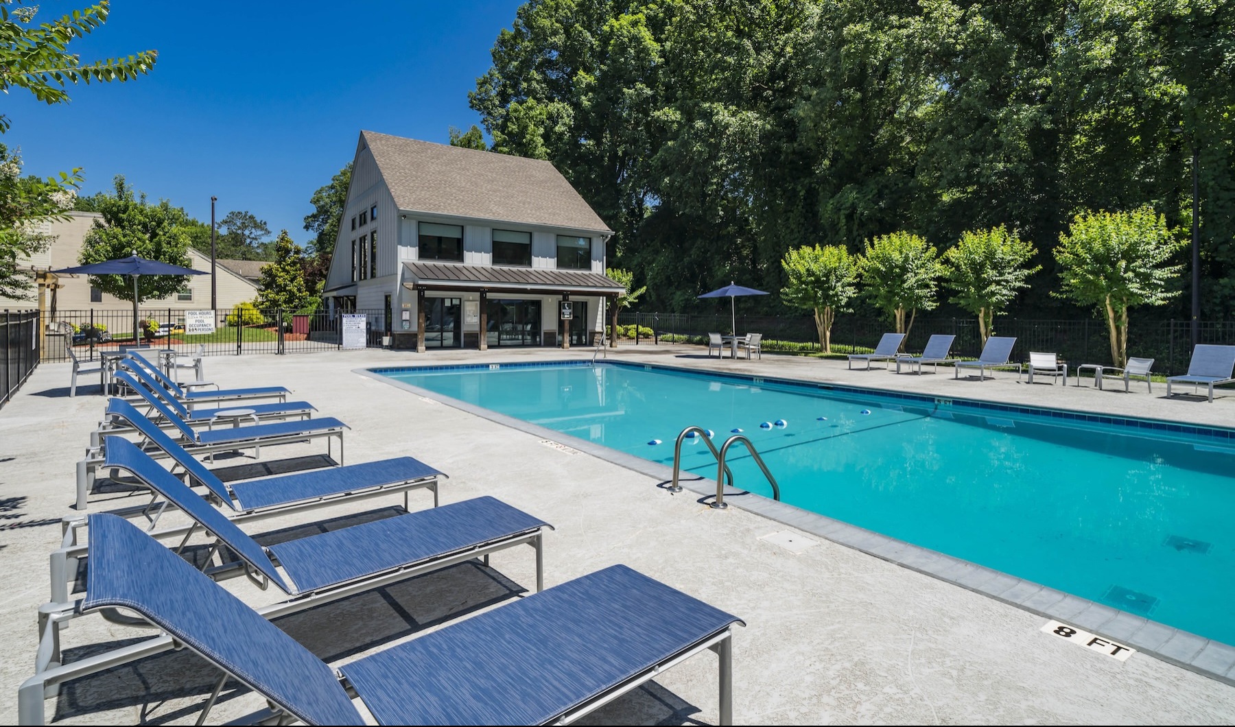 Pet-Friendly Apartments |Domain & Gateway at Cedar | Decatur, GA